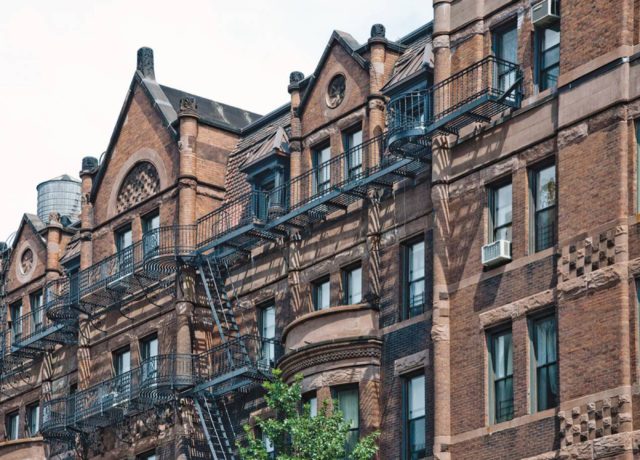 22 Riverside Drive | Spivak Architects