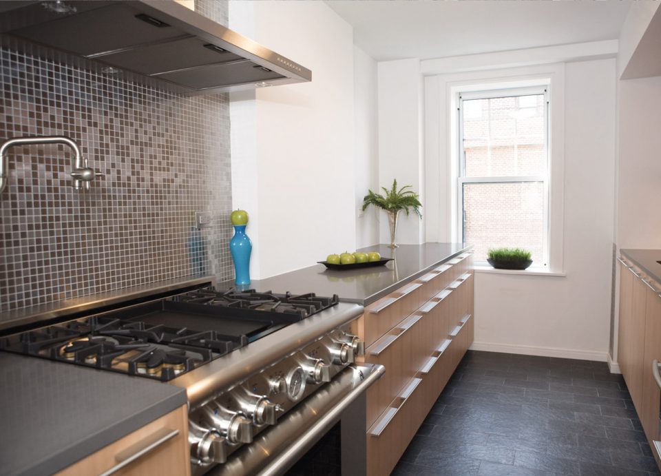 22 Riverside Drive | Spivak Architects